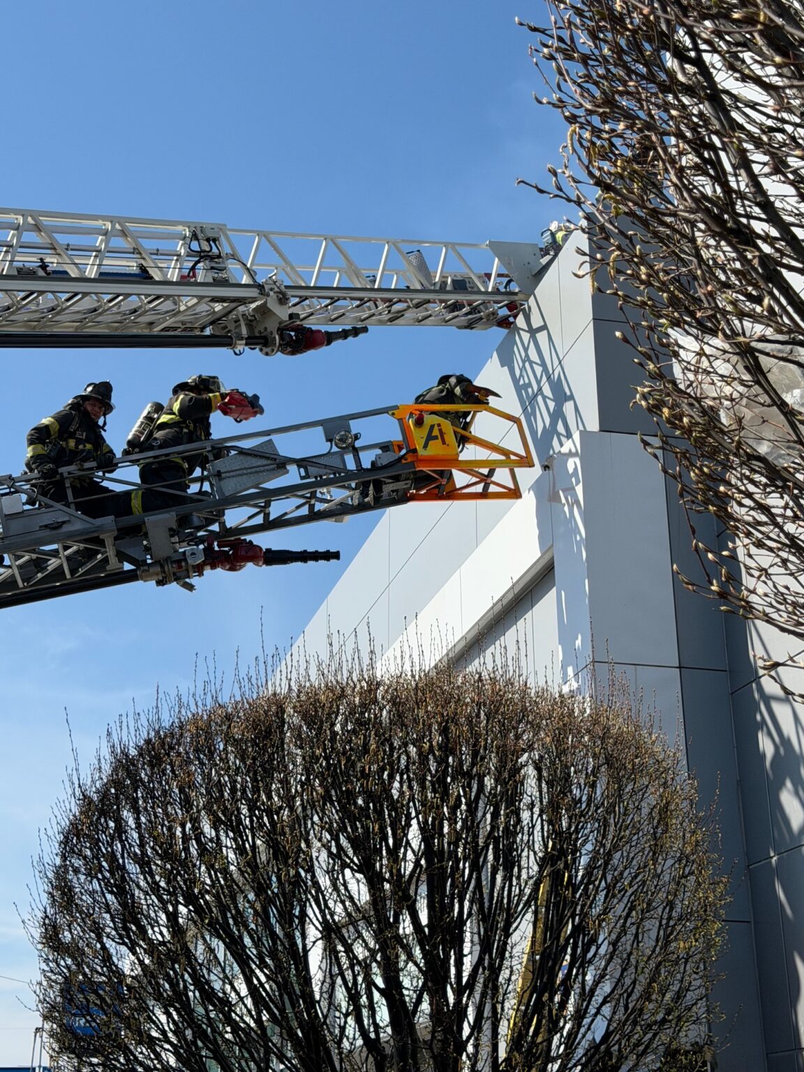04/10/2026 1447 Building Fire - Merion Fire Company of Ardmore